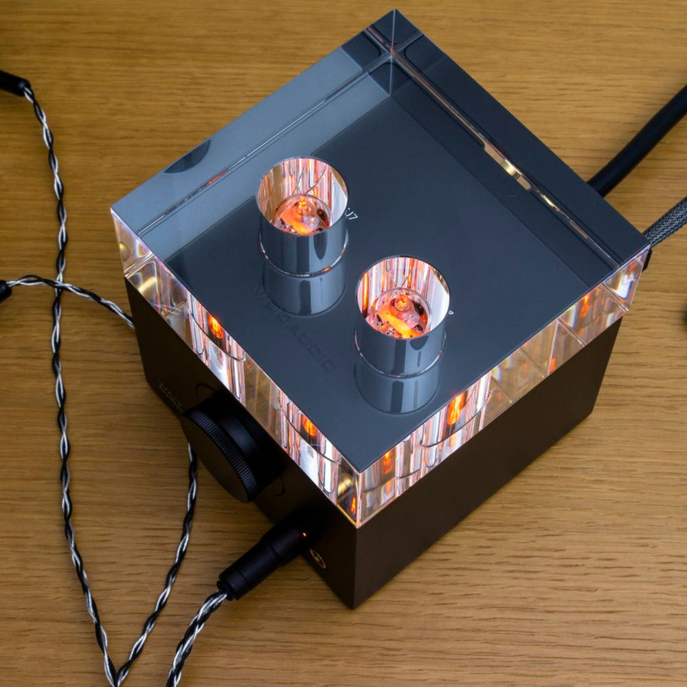 Woo Audio WA7 Fireflies (3rd gen) Balanced Headphone Amplifier / Pream ...